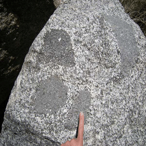 Xenoliths, Jasper Stones, Yellow Diamonds, Rose Quartz Stone